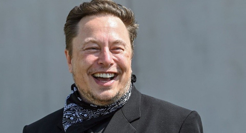 विश्वकै पहिलो ट्रिलियनियर बन्दै एलन मस्क, १% अमेरिकी धनाढ्यसँग ५०% सेयर स्वामित्व